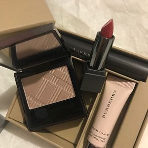 Burberry | Makeup | Burberry Beauty Box | Poshmark